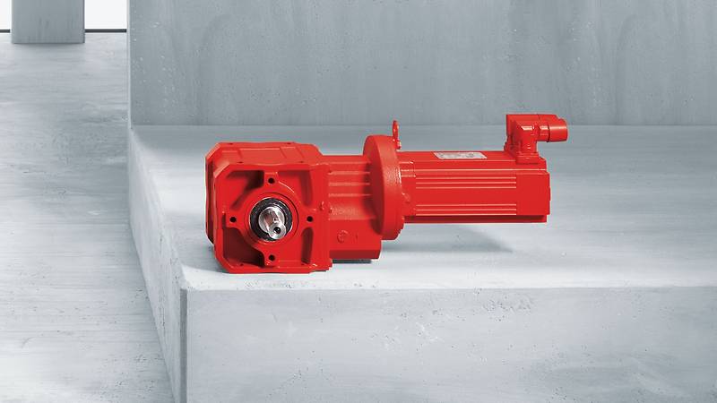 Sew Eurodrive SPIROPLAN right-angle servo gearmotors for lower torque ...